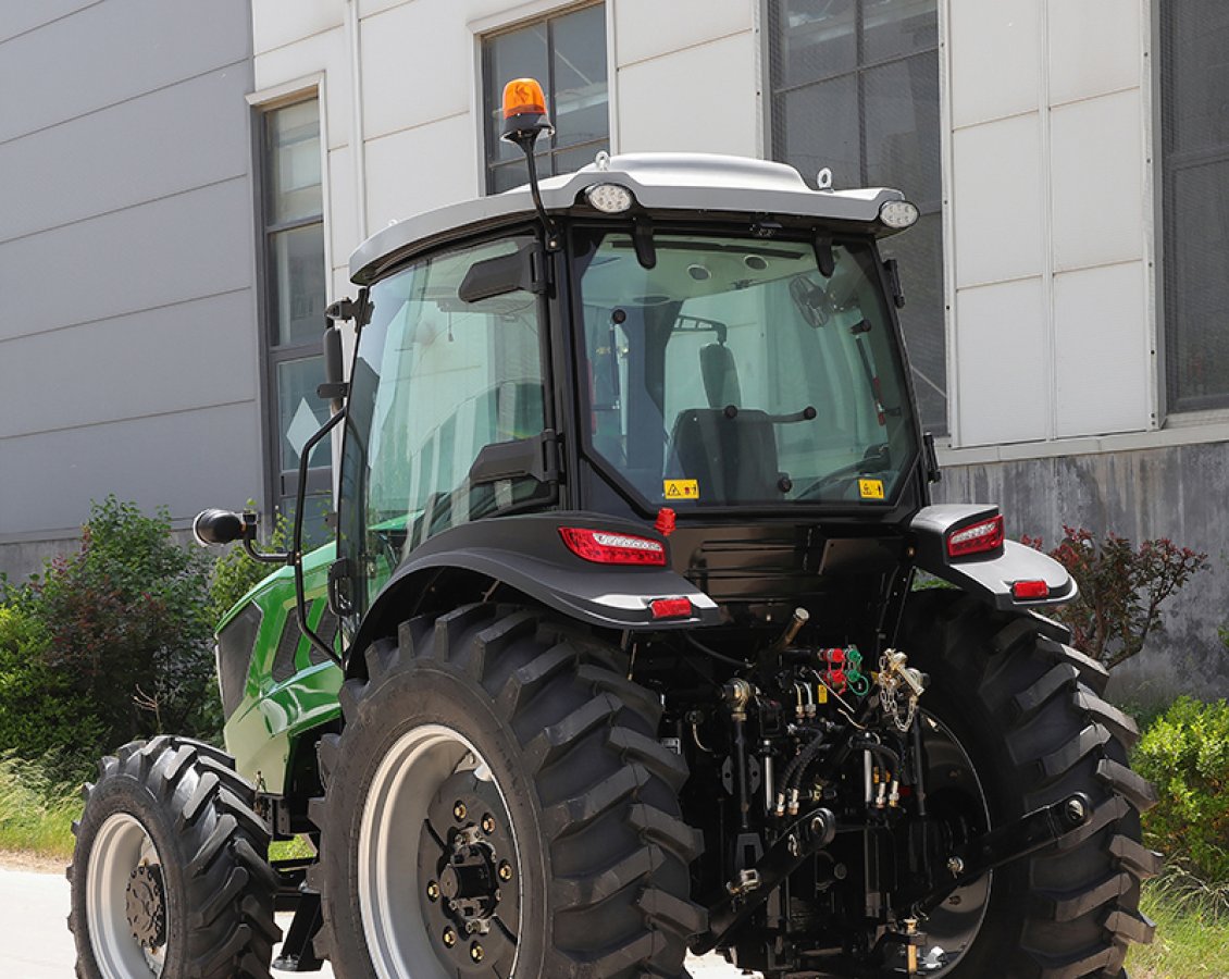 90 HP TD904 Wheel Tractor | 4WD Agricultural Tractor with Euro II Engine